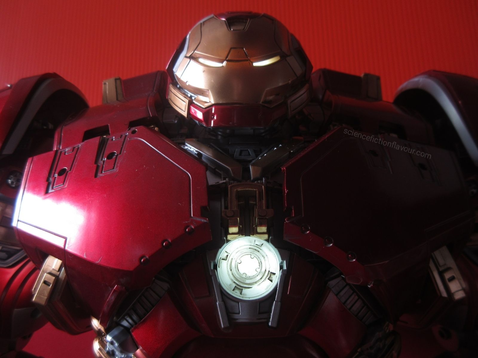 Iron Man Mark XLIV Hulkbuster – Science Fiction Flavour